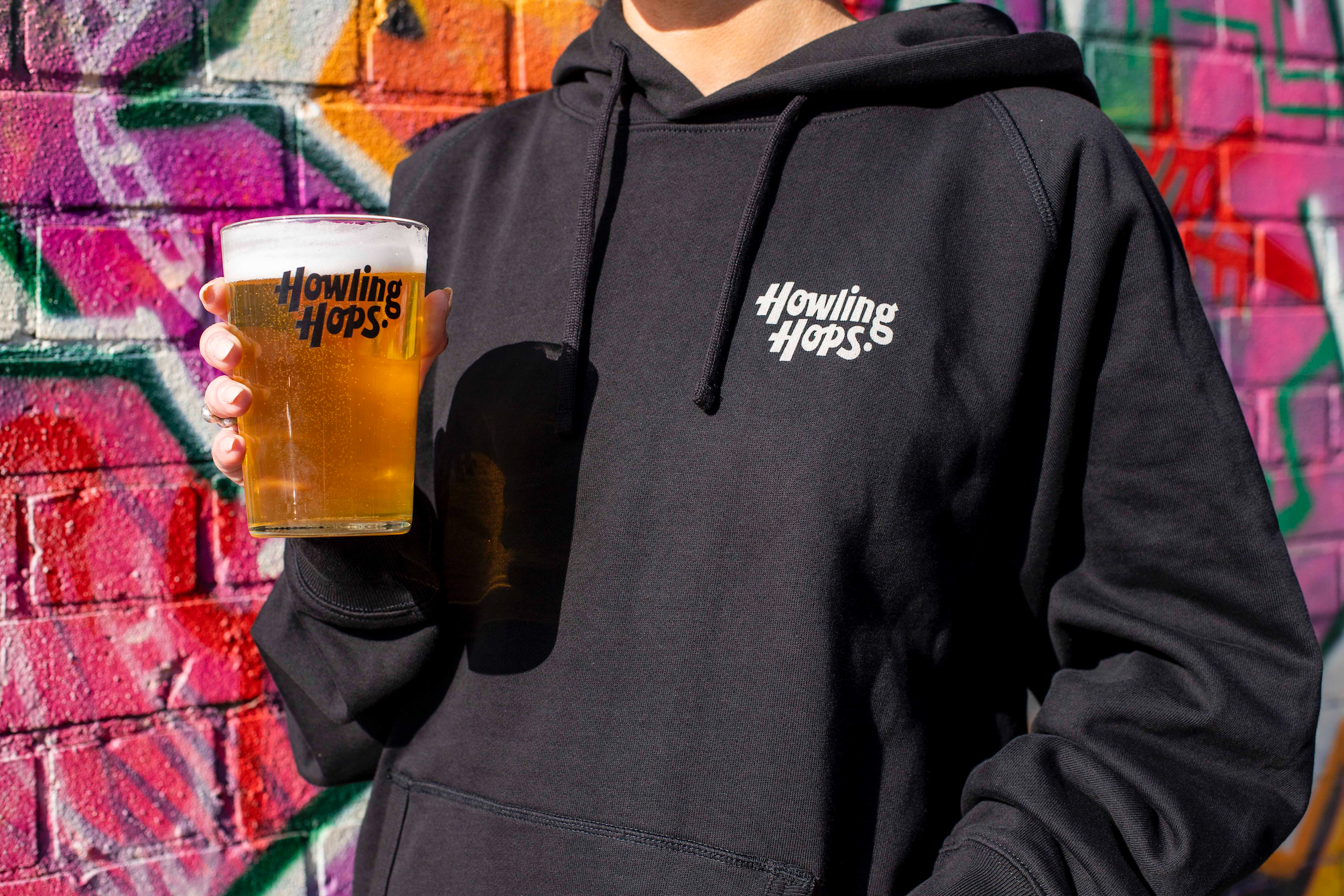 LOGO HOODIE – Howling Hops